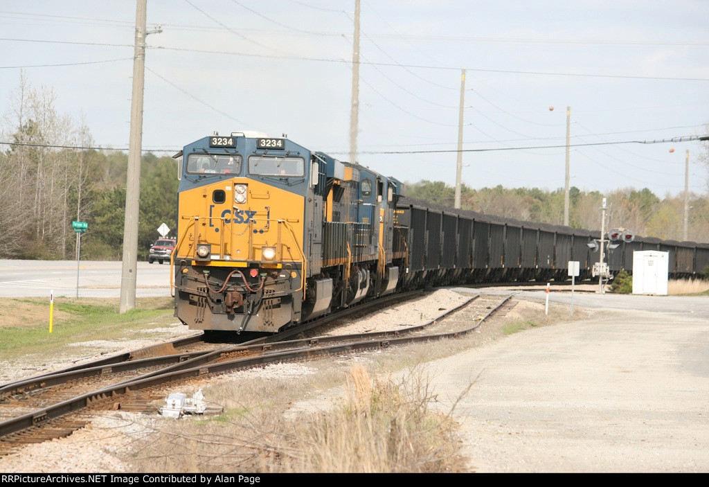 CSX ES44AC-H 3234 leads SB coal